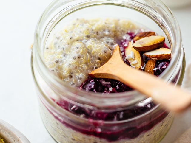 Creamy Overnight Quinoa Pudding (Healthy Breakfast Fix!) | Foodaciously