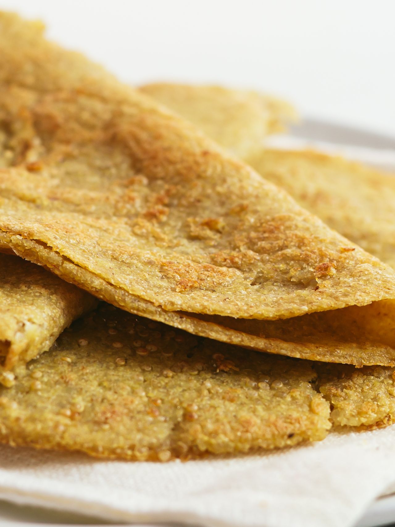 Gluten-Free Quinoa Flatbread Recipe | Foodaciously