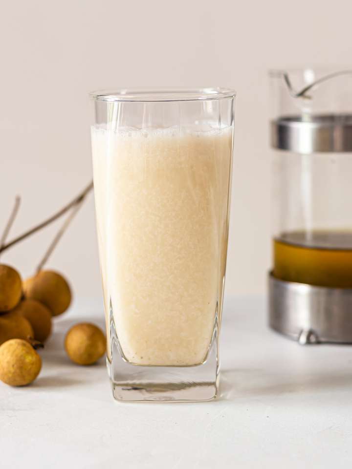 Longan Milk Tea | Foodaciously