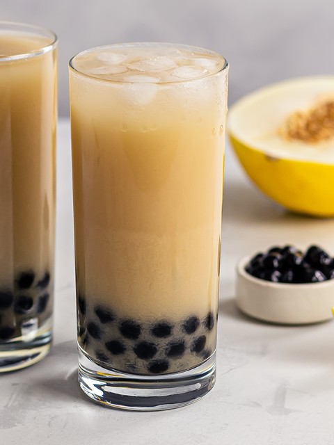 Butterfly Pea Bubble Tea (Blue Milk Boba Tea) | Foodaciously