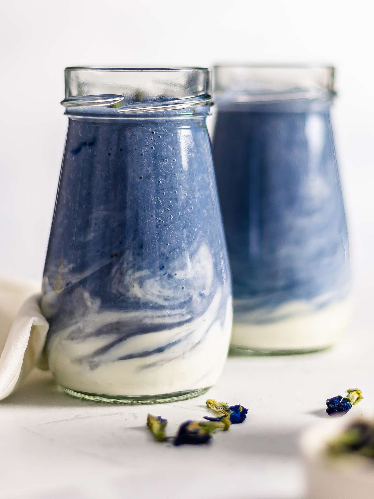 Butterfly Pea Latte (with Flowers or Powder) | Foodaciously