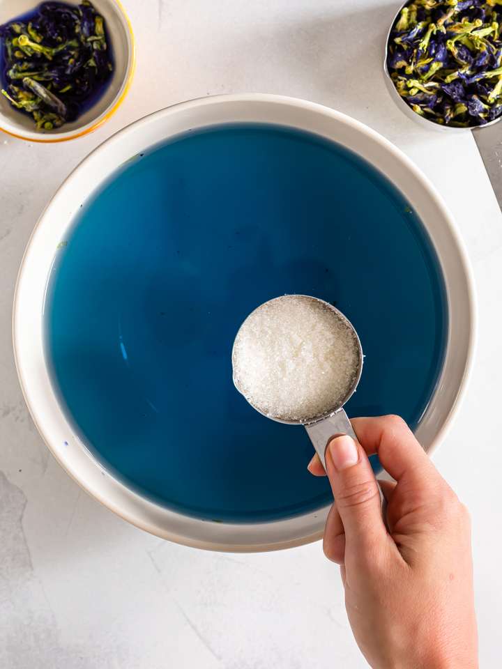 Butterfly Pea Lemonade (Sugar-Free) | Foodaciously