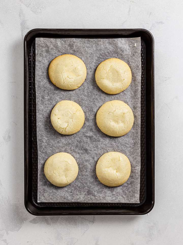 Vegan Mochi Cookies with Mochi Filling | Foodaciously