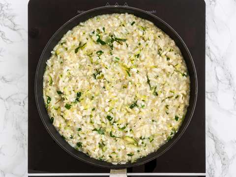 Creamy Courgette Risotto Recipe | Foodaciously