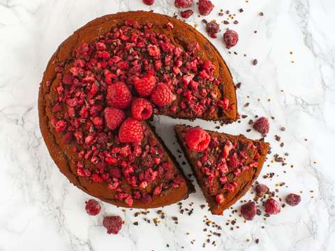 Vegan Chocolate Raspberry Cake Recipe | Foodaciously