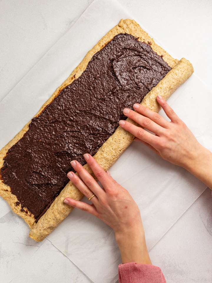 Vegan Krantz Cake (Babka) Recipe | Foodaciously