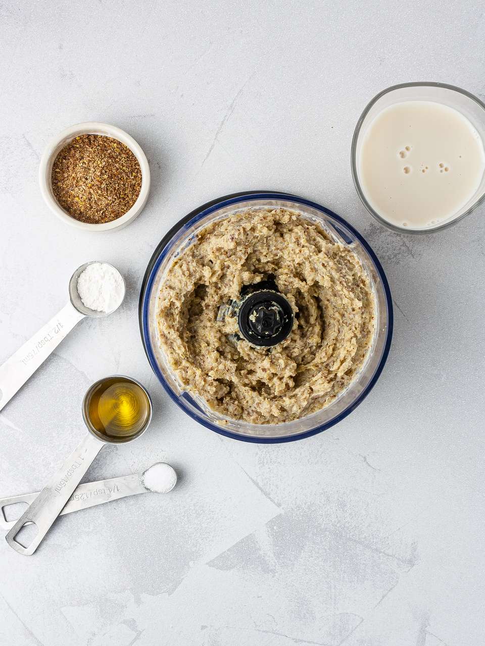 Gluten-Free Quinoa Flatbread Recipe | Foodaciously